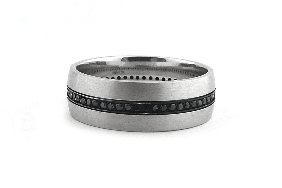 8 gorgeous wedding rings that feature diamonds – Max Diamonds