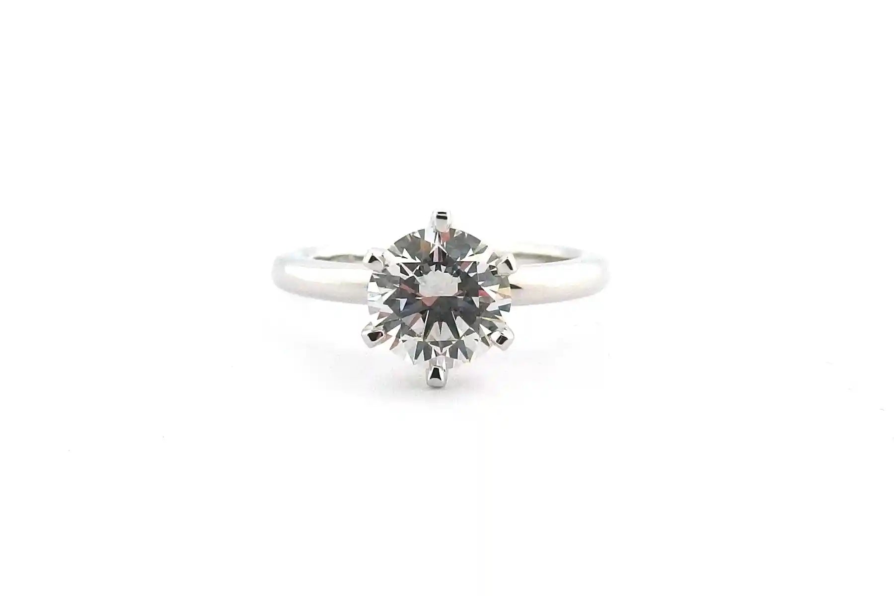 What Metal Looks Best On My Skin? – Max Diamonds